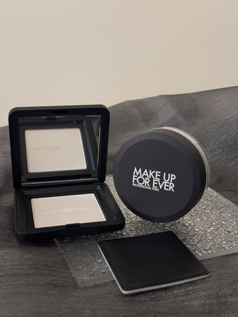 #分享 你的「好命肌」法寶！全新 MAKE UP FOR EVER 光圈蜜粉餅/蜜粉分享 - 美妝板 | Dcard