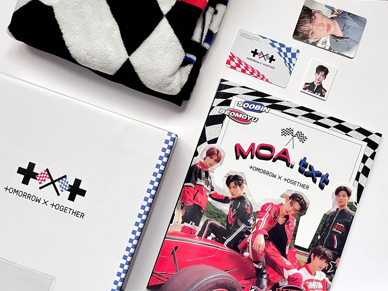 #分享 #開箱 TXT 四期會員禮 MOA Membership Kit - TOMORROW X TOGETHER板 | Dcard