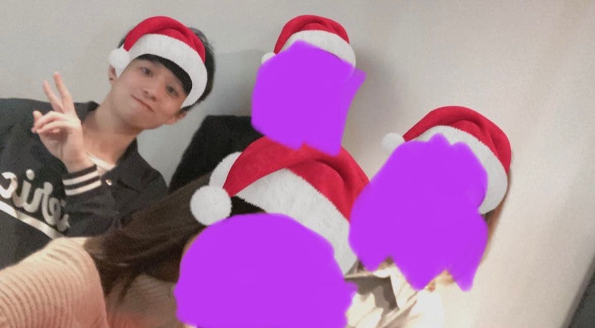 Hook工作室小幫手離職？ - B416 留言 | Dcard