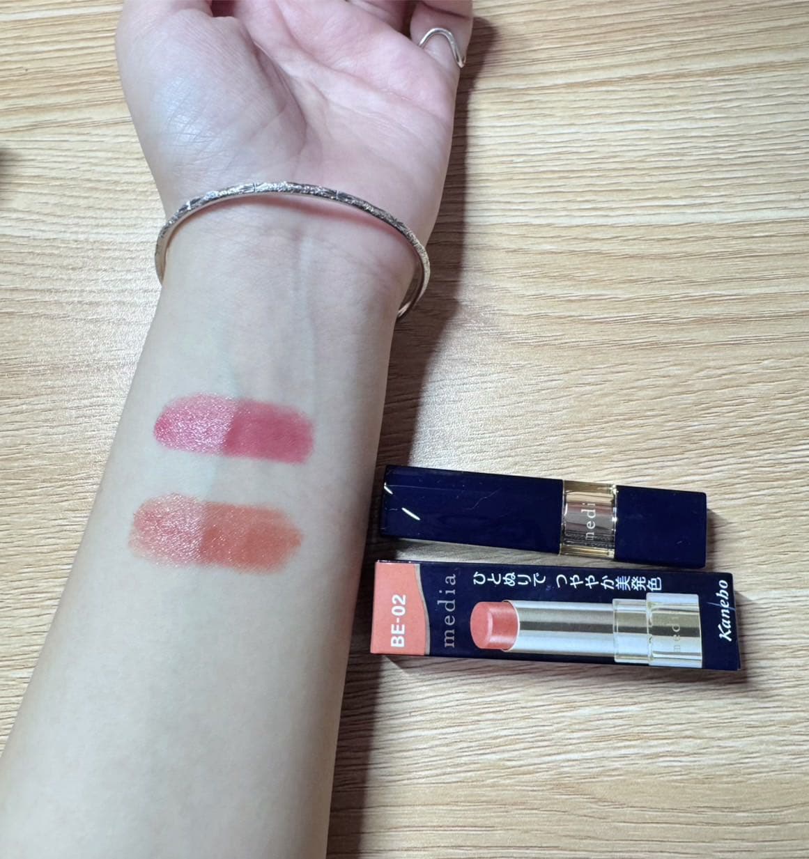 媚點media 水灩光唇膏 堪比護唇膏的潤感，直接列入必回購清單 ️ ️ ️｜D卡實測員 - 混油肌美保日常 (@forthoseiloved) | Dcard