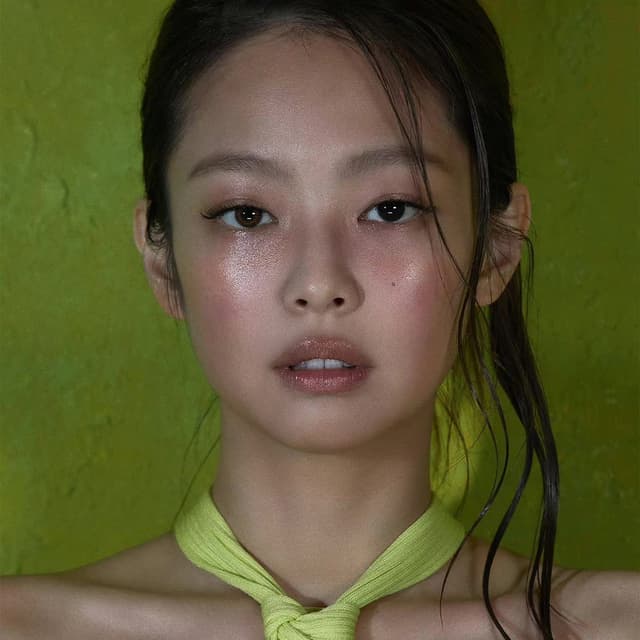 #時尚 JENNIE代言tamburins香水系列🍃 - BLACKPINK板 | Dcard