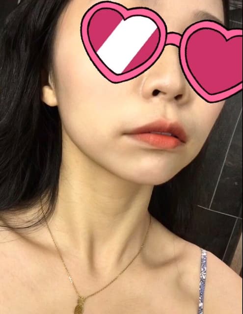 爆款💥顯白妝容黑馬💄BEVY C.霧面唇釉～今夏戀愛好氣色Tips就靠這支！💙 - 美妝板 | Dcard