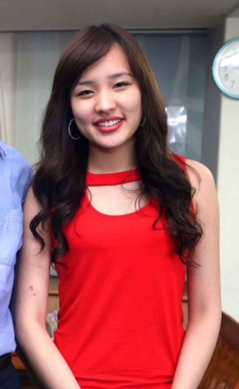 霸軒跟韓國瑜女兒真的好像 - 閒聊板 | Dcard