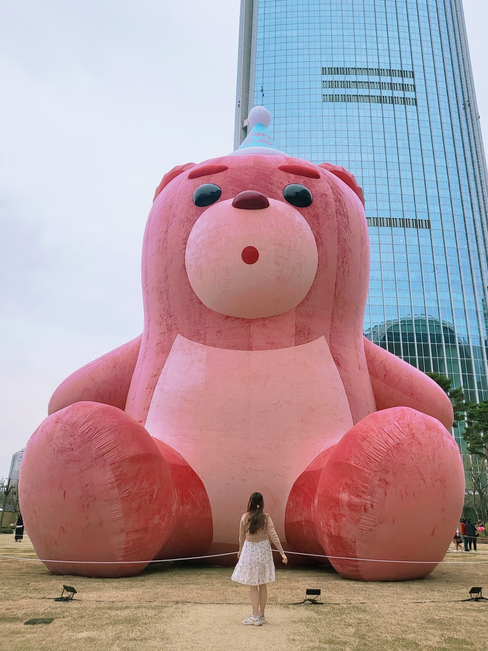 🇰🇷首爾 大型🩷BELLY GOM🩷 - 秋秋秋天 (@autumn._.) | Dcard