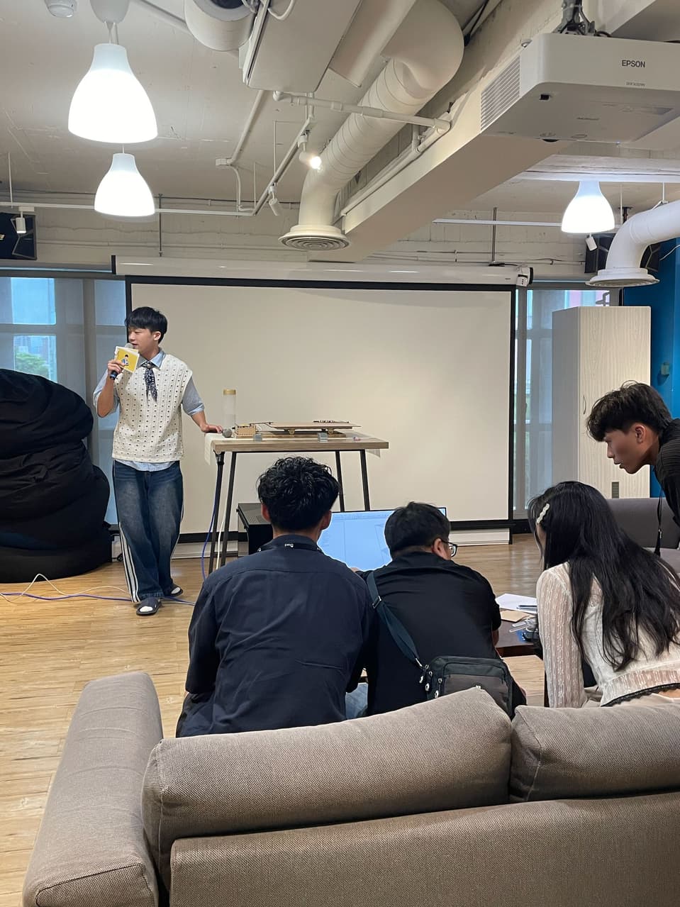 原來Dcard X Intel 很有料😻 - indulge (@indulge_0) | Dcard