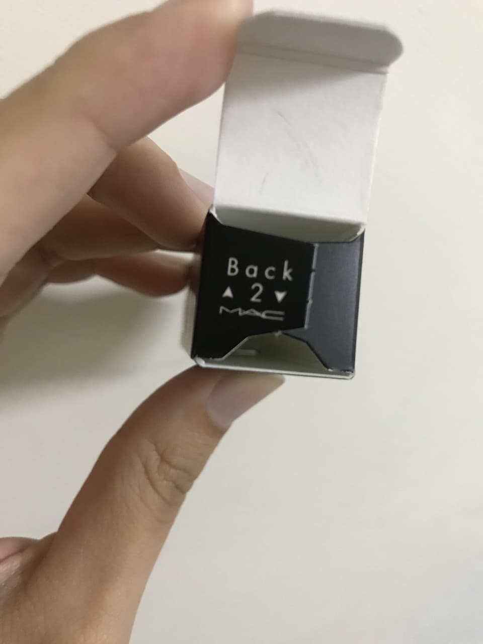 MAC口紅真偽？！ - B4 留言 | Dcard