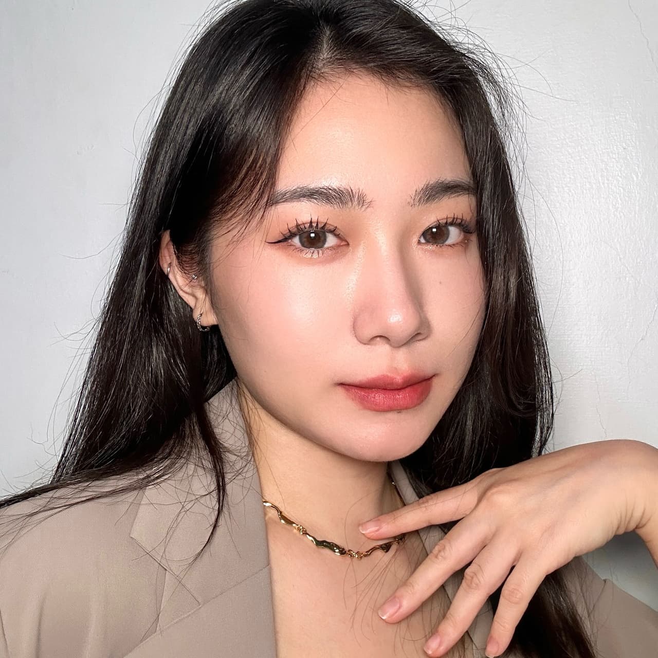 🫶🏻GIVRE綺芙莉 Tokyo系列 品川甜杏&表參道褐 🌷自然日常款 - 摸你卡撐 (@vivi47) | Dcard