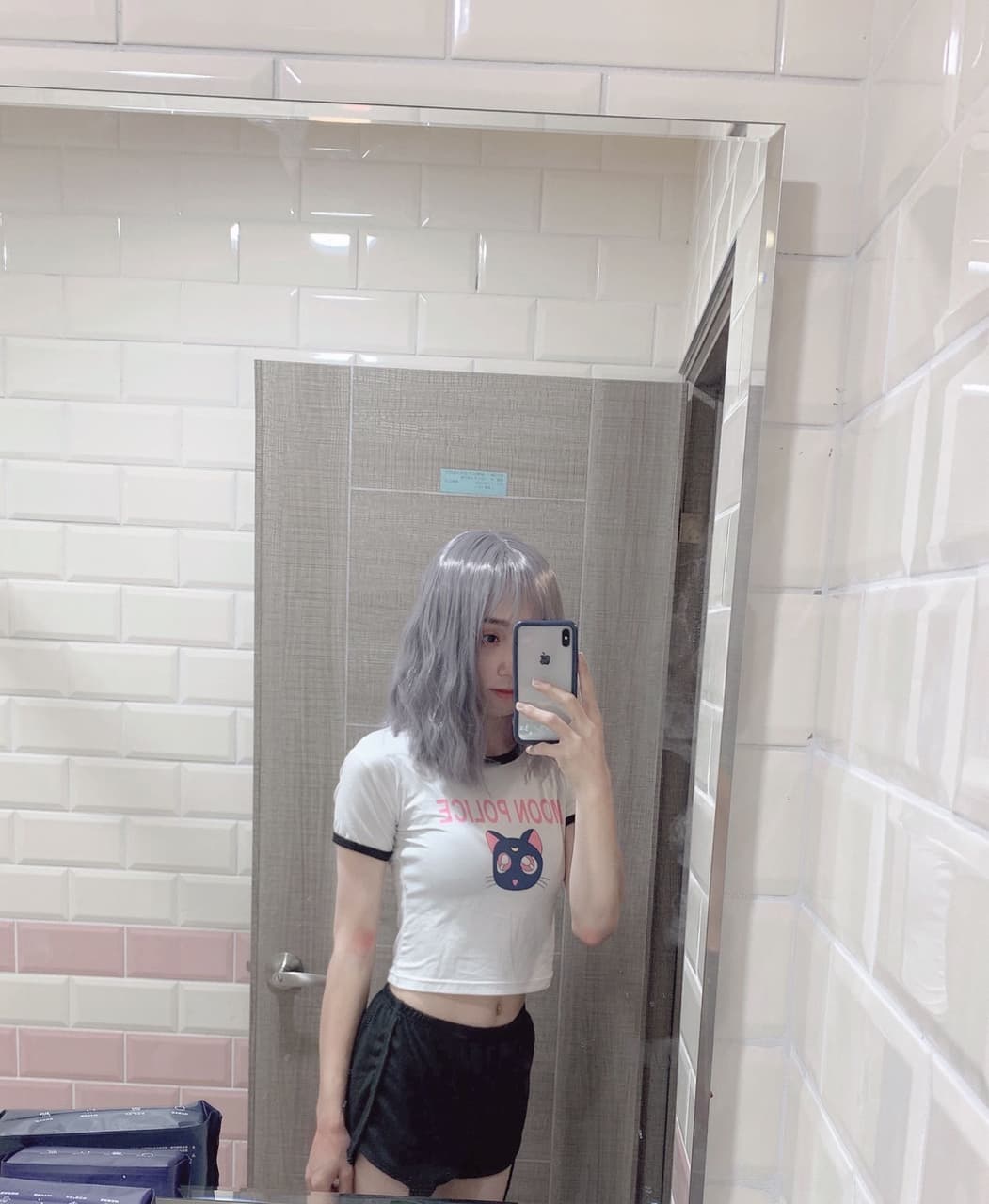 女裝被家裡找到了🥲🥲 - 妤妤 (@dd10_29) | Dcard