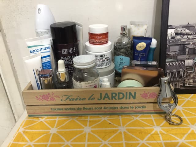 #圖 what’s in my room 溫馨風 - B24 留言 | Dcard