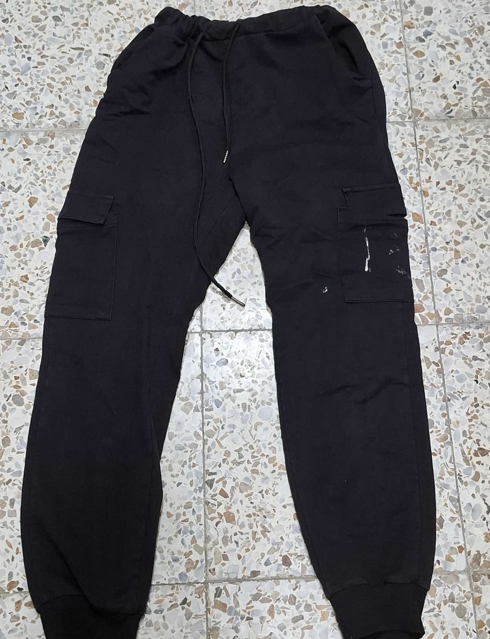 #我要賣 各式衣物出售🔥 最低20元 gu西裝外套、Roshop、Roomee上衣…便宜賣 - 二手交易板 | Dcard