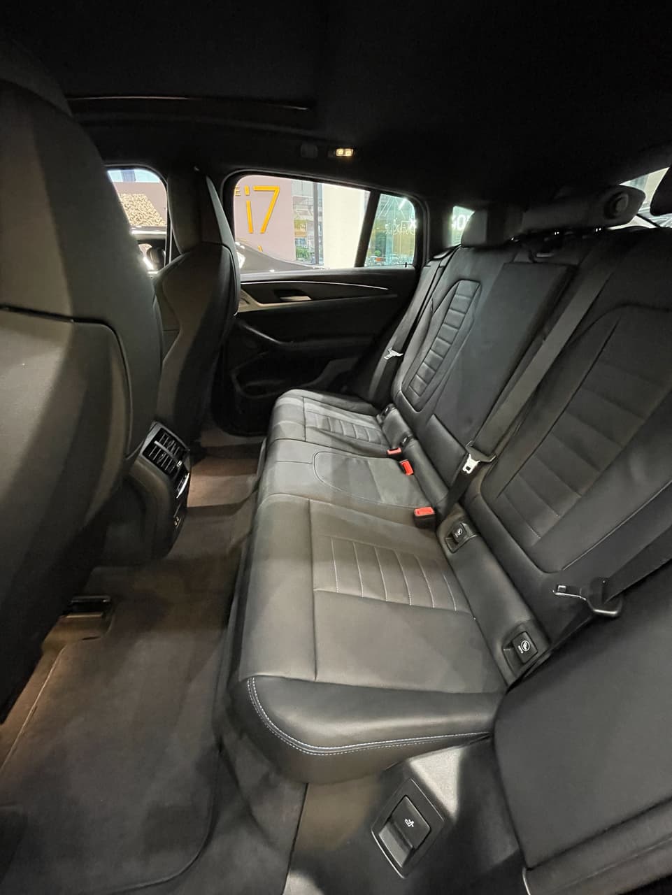 BMW X4 30i 鉑金版 - 汽車板 | Dcard