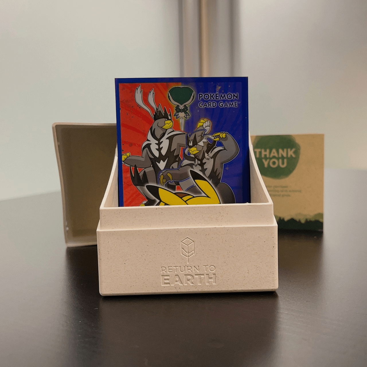 #留言抽獎🎁 卡牌的好厝所🤩Ultimate Guard巨石三色卡盒開箱 - 🐱Bloom (@bloomcat) | Dcard