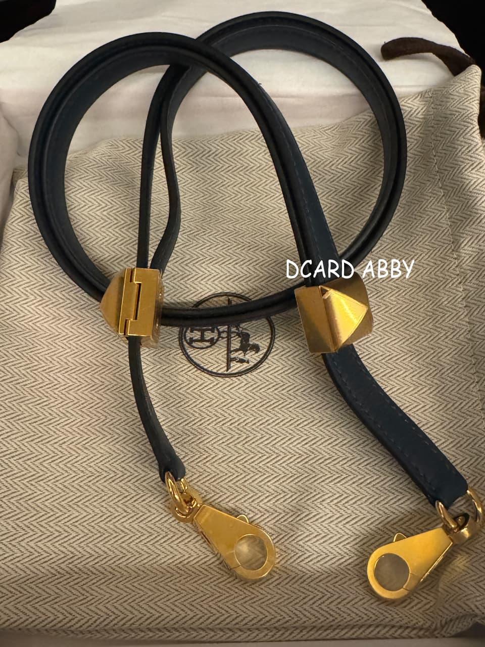 #開箱 Hermès Mini Evelyne 加個背帶一切都變了 - 精品板 | Dcard