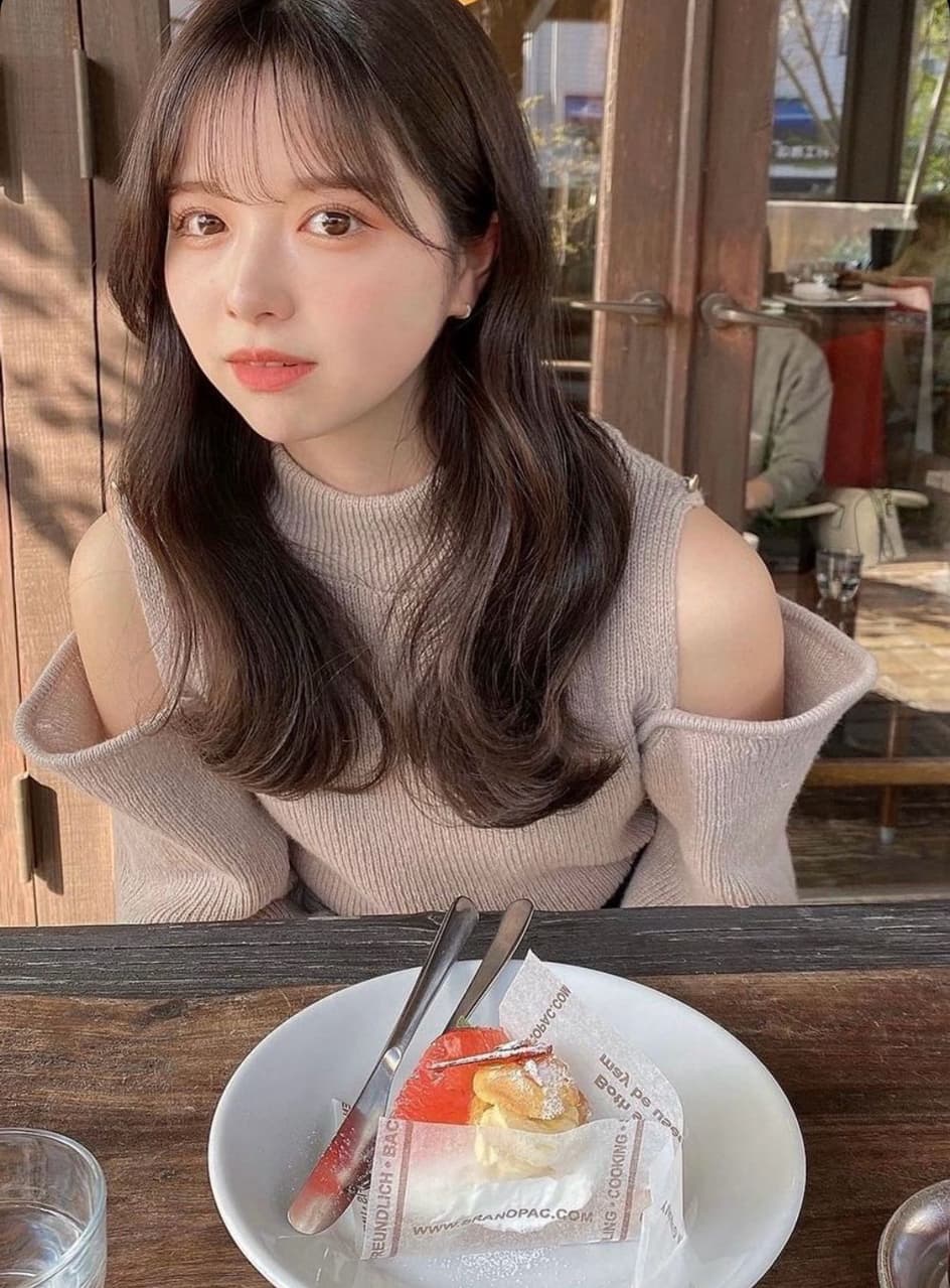 協尋 這個女生是誰? 問答板 Dcard