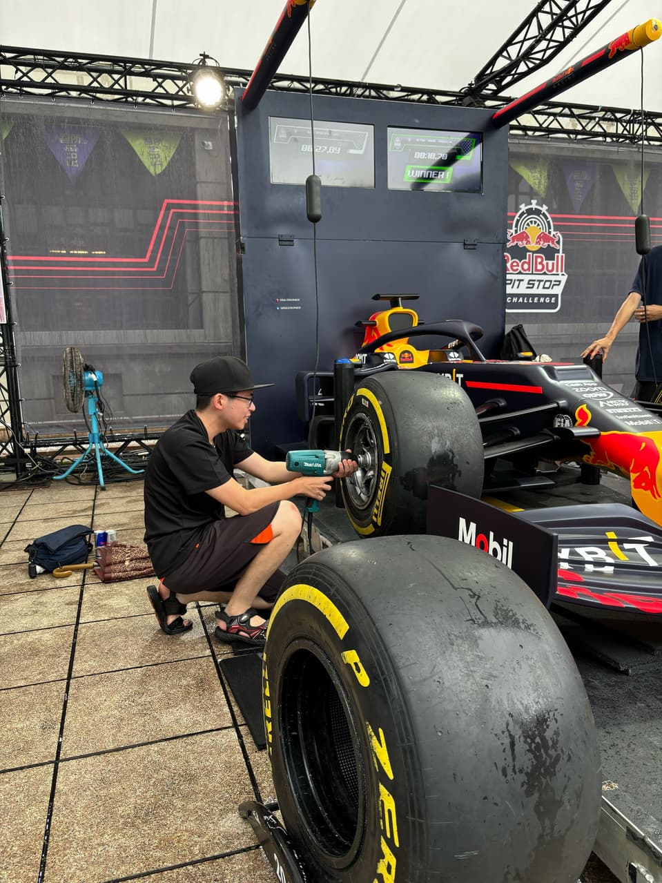 #分享 Red Bull Pitstop challenge 台北站 - F1板 | Dcard