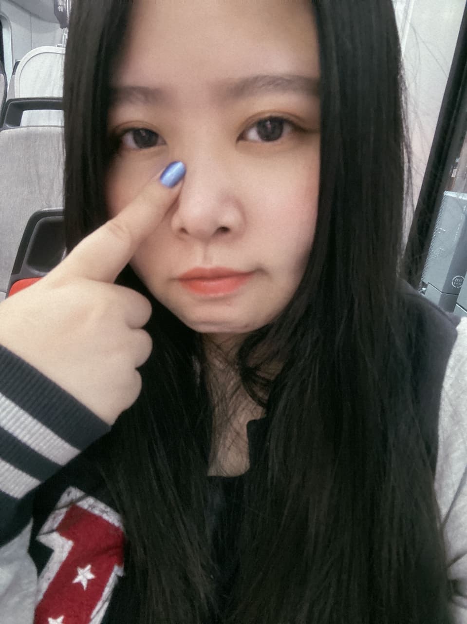 第一次藍髮體驗💙 - 女孩板 | Dcard