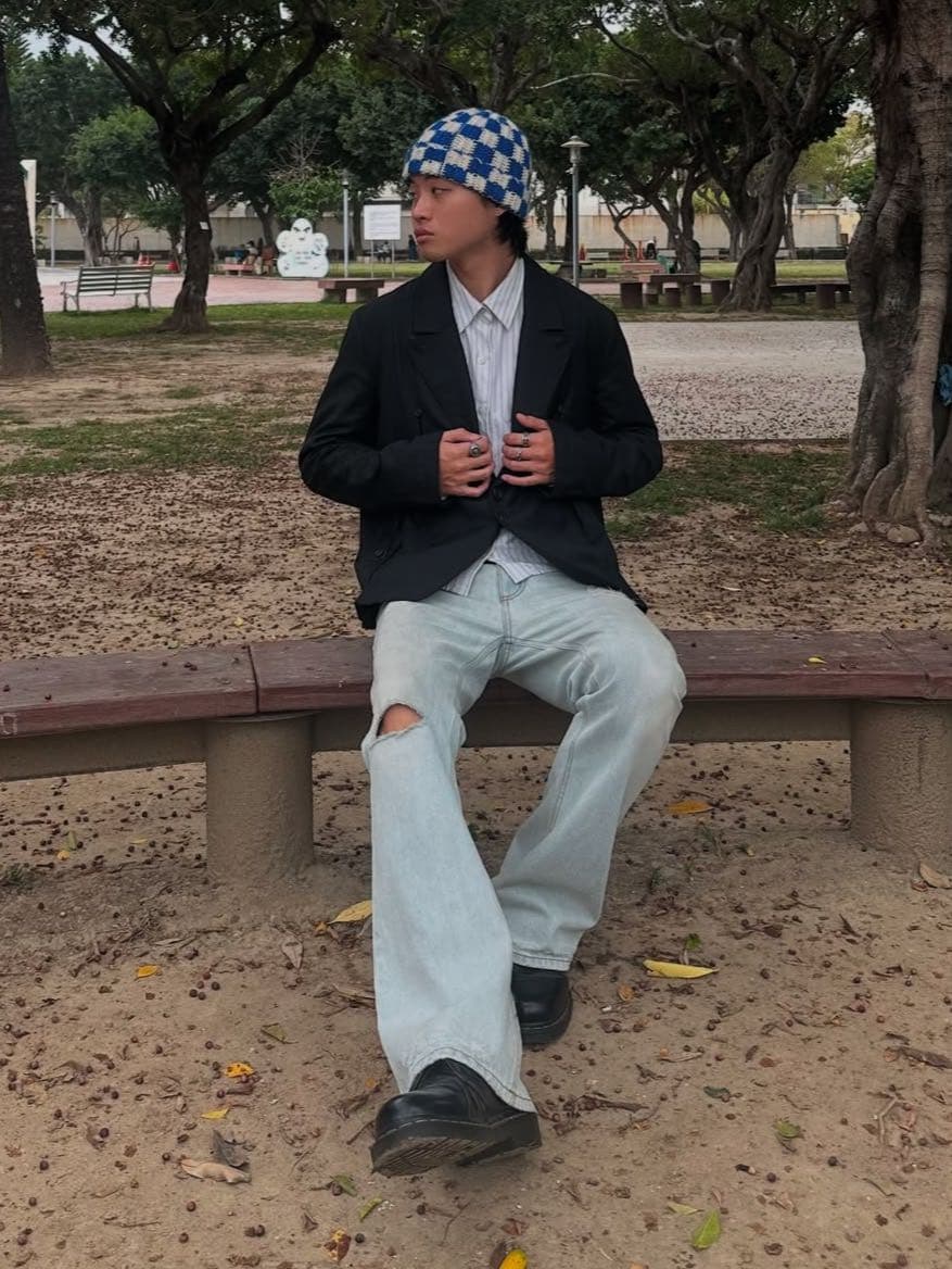 #分享 大四設計系老人 穿搭分享 - 穿搭板 | Dcard