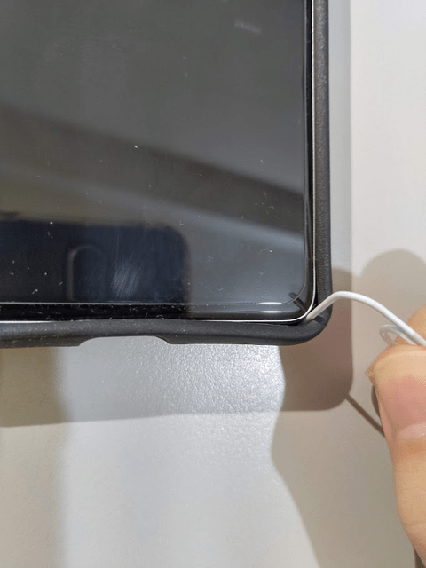 #心得 絕對不要買犀牛盾SolidSuit經典款 - 3C板 | Dcard