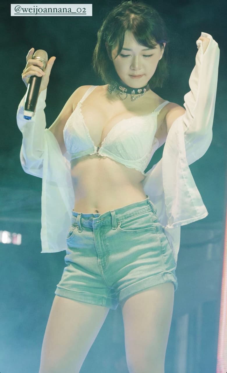 ️考上台大的AV女優脫了 ️ #暗黑國語作業簿心得分享 #中指通、內內、Tiny💗 - 閒聊板 | Dcard