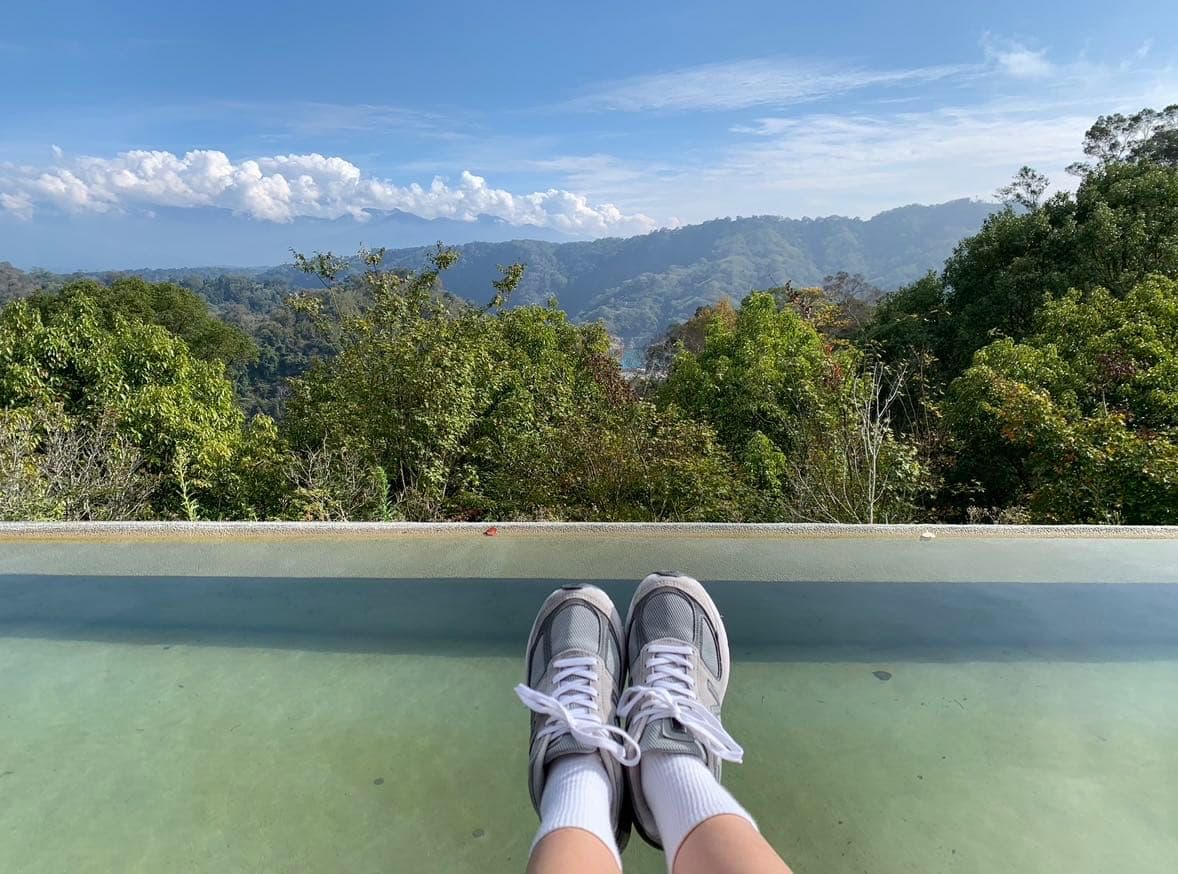 女生也不要錯過NB美製鞋！990v5穿搭分享～ - babyling (@amberbabyling) | Dcard