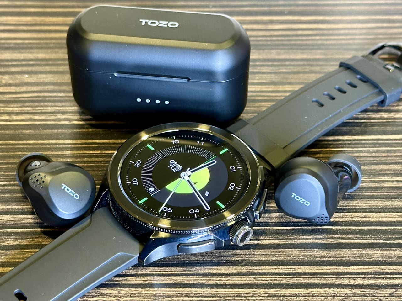 [開箱]超濃低頻TOZO NC7 Pro ANC 主動式降噪APP真無線藍牙耳機 - 束褲3C團 (@suku3c) | Dcard