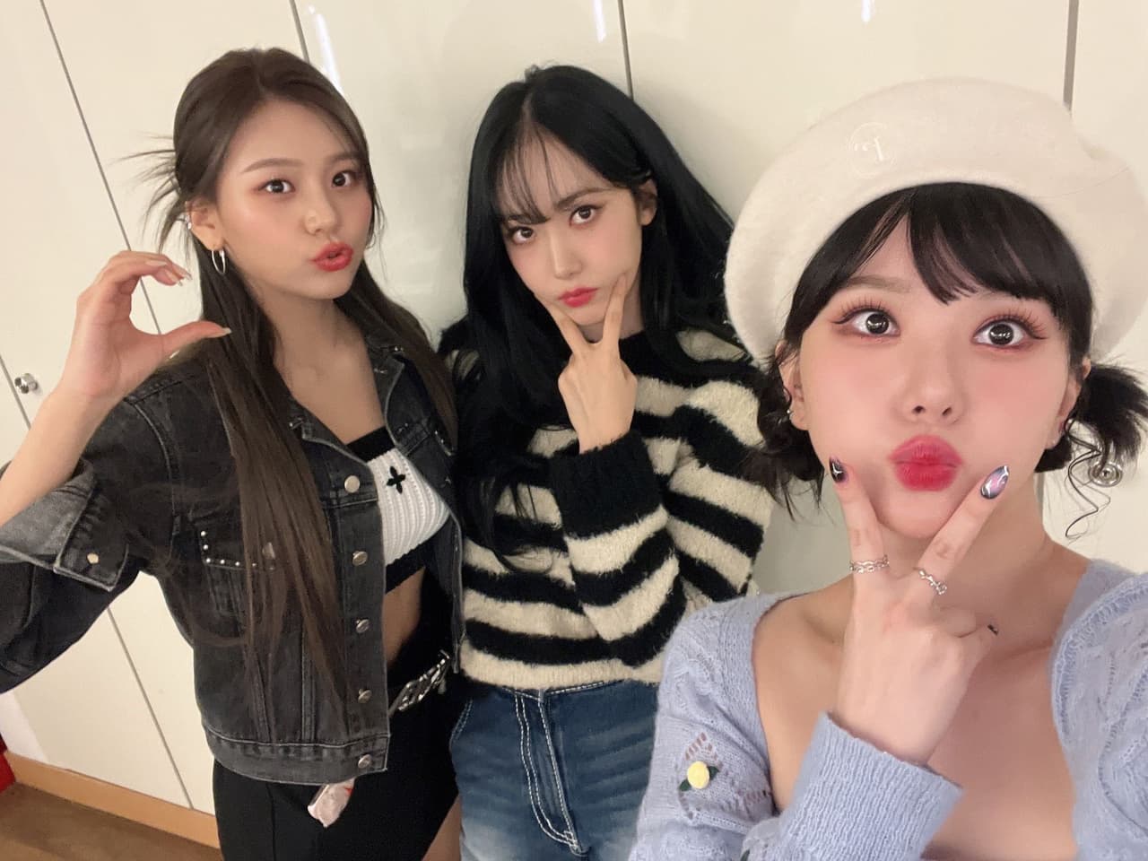 #集中討論 VIVIZ 迷你三輯 𝗩𝗮𝗿𝗶𝗼𝗨𝗦 回歸 - B201 留言 | Dcard