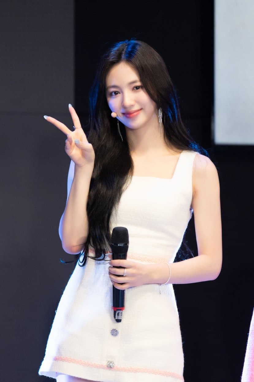 #閒聊 今天突然被Cherry Bullet 智媛感動到 - 追星板 | Dcard