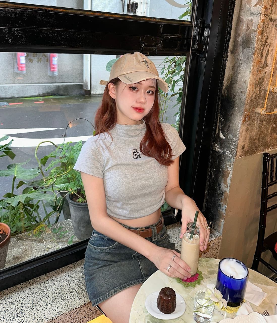 日更OOTD-24🩵【OOTD｜午後咖啡廳散步風】 - 穿搭板 | Dcard