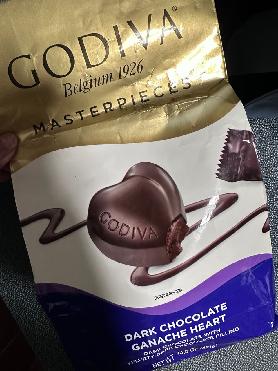 #我要賣 （已售出）Godiva黑巧克力軟心夾心絲滑黑巧克力 421g - 二手交易板 | Dcard