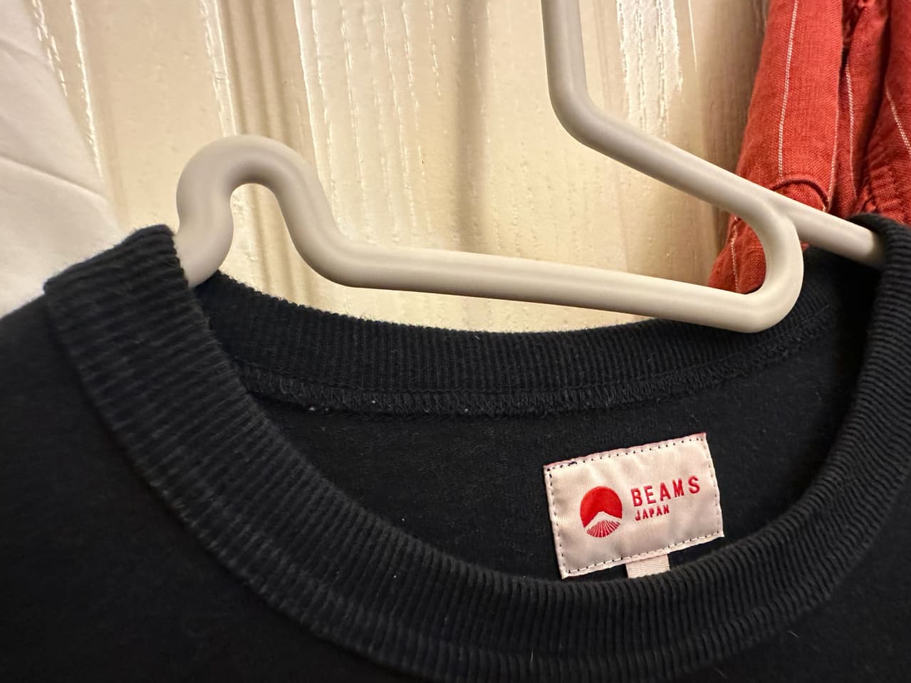 Beams Japan 重磅素T Navy 樂淘代購心得 - 網路購物板 | Dcard