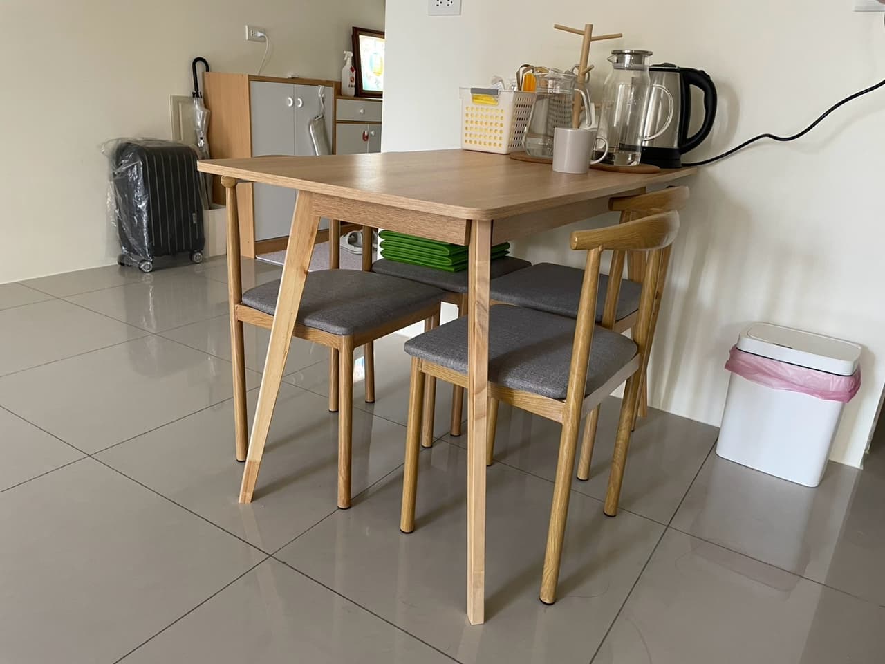 在外租屋的平價家具軟裝置辦 總金額不超過5萬(共16款 文有點長~) - 1G (@win_0101) | Dcard