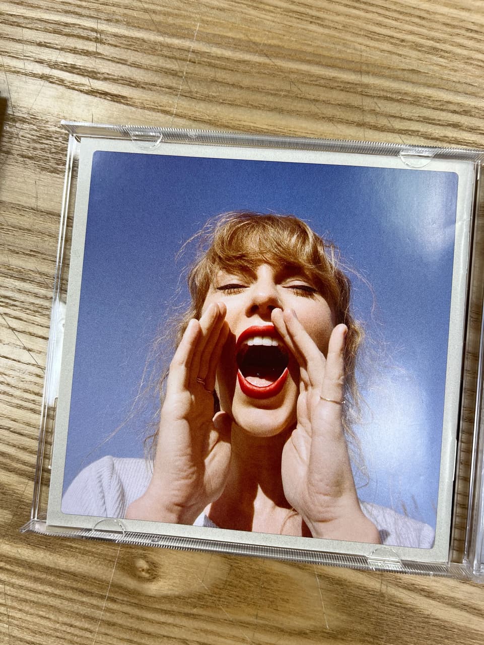 #分享 開箱《1989(Taylor’s Version)》專輯 - 泰勒絲板 | Dcard