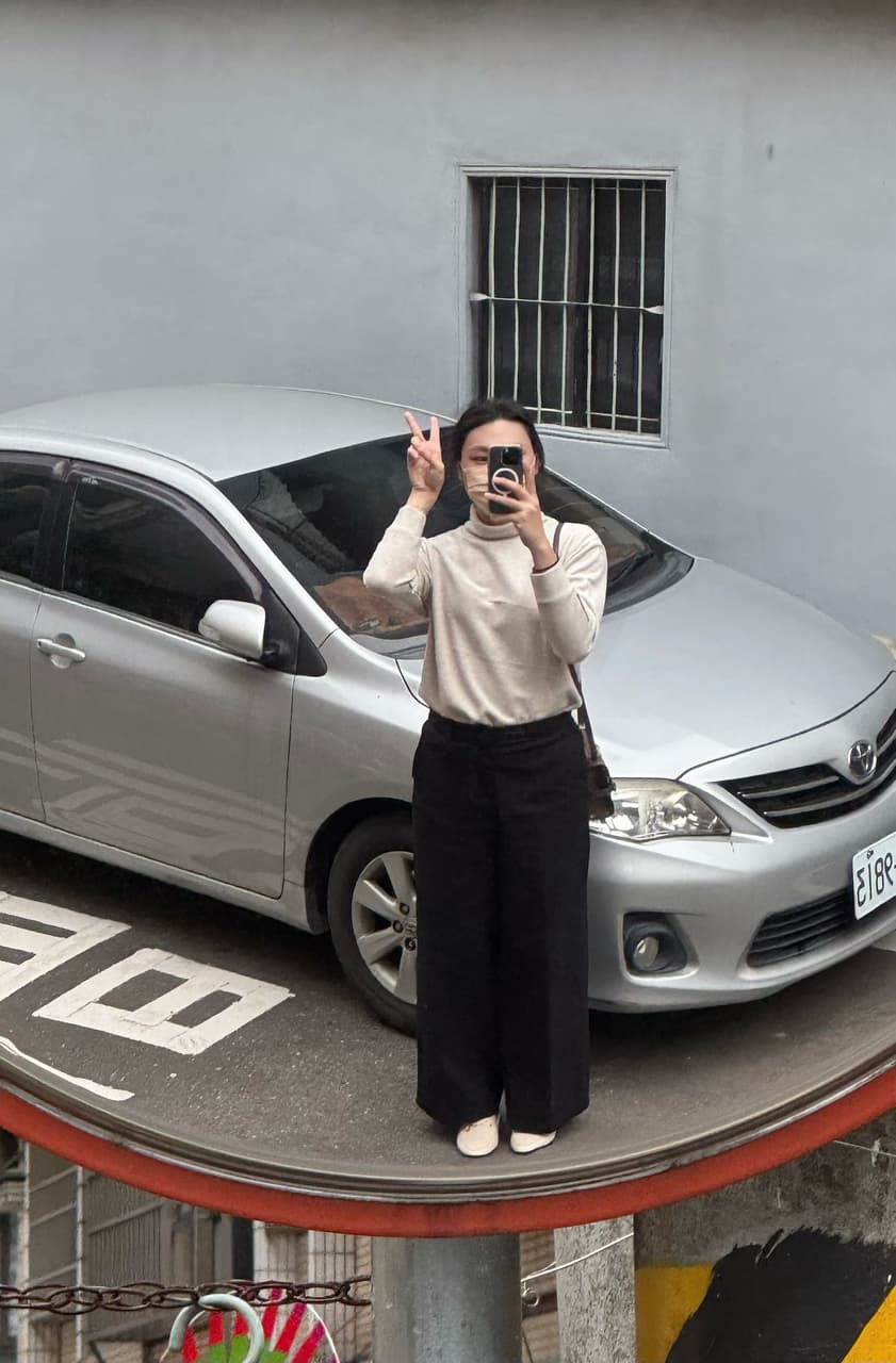 逛逛走走拍拍 - April (@april_red) | Dcard