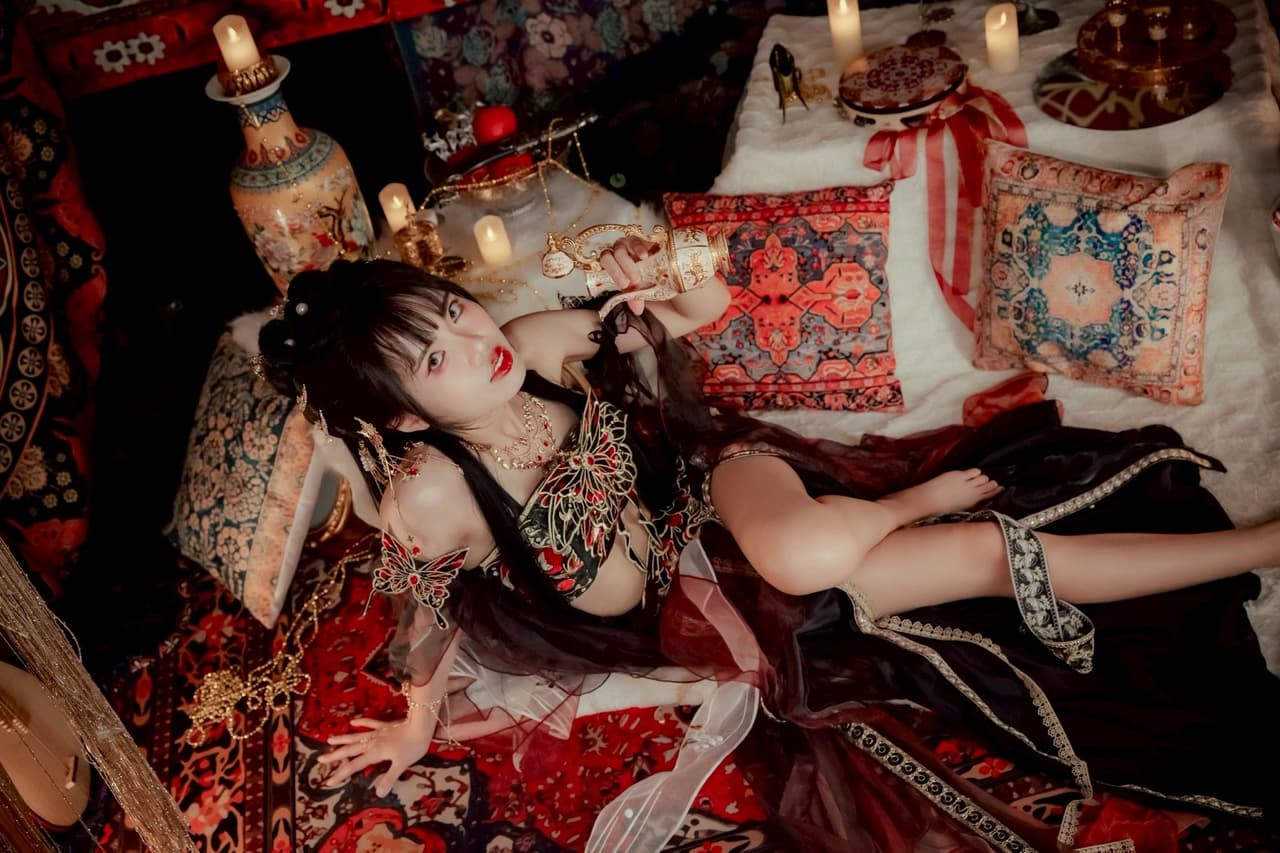 陪姊姊拍人生第一組漢服寫真｜閨蜜漢服寫真 - 荷香 (@hohsiang1119) | Dcard