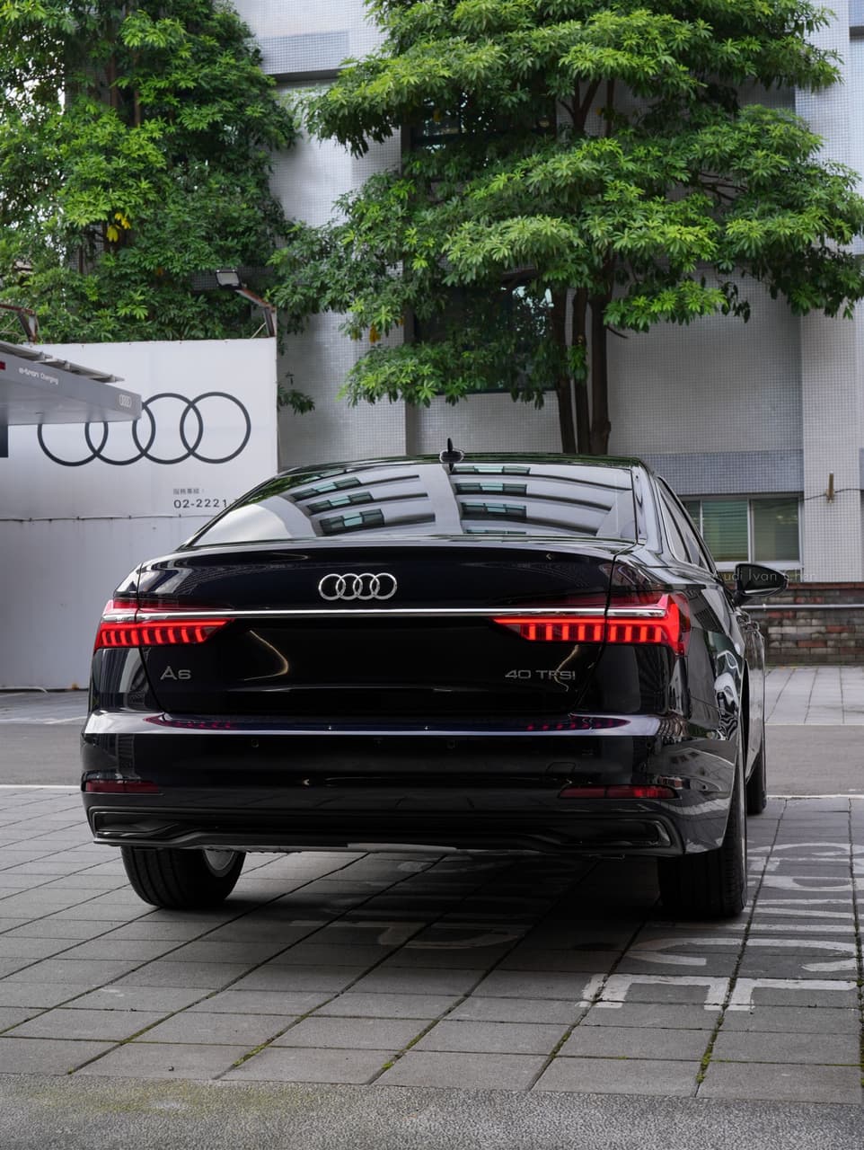 交車分享｜Audi A6 Sedan 40 TFSI｜金屬無垠藍 Firmament Blue 5U - 汽車板 | Dcard