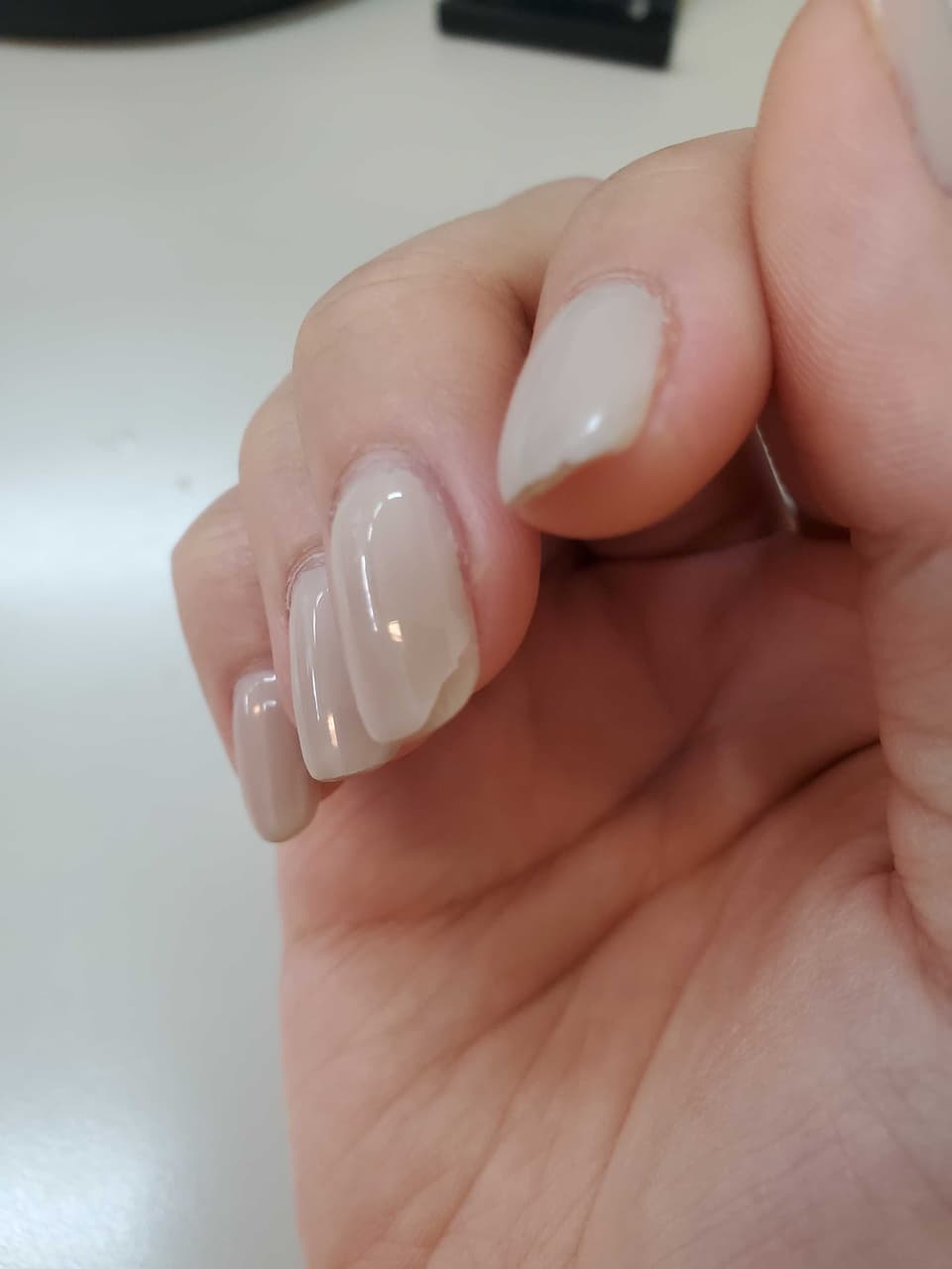 黑特 問題黑特 掉甲發霉可以怎麼做？ 美甲板 Dcard