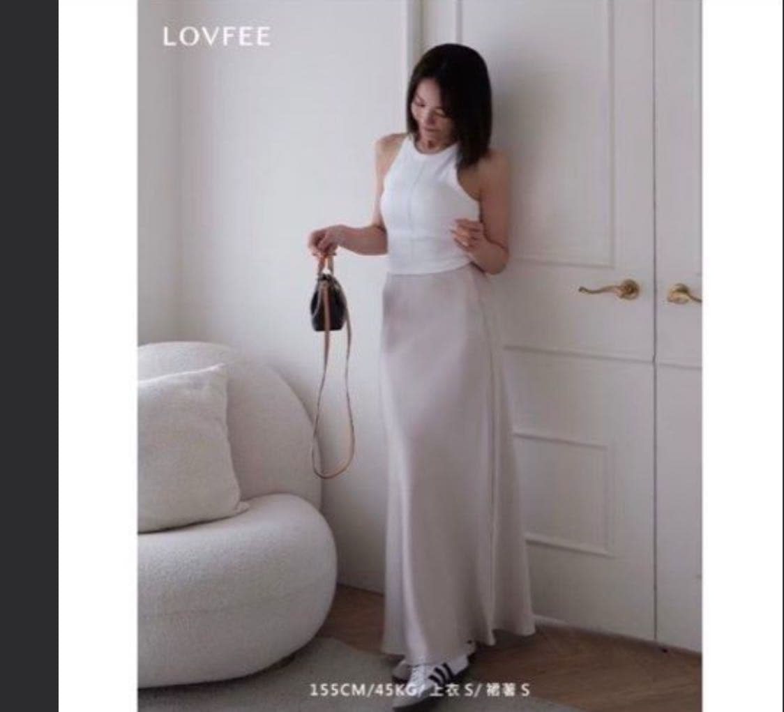 #我要賣 LOVFEE緞面魚尾長裙 - 二手交易板 | Dcard