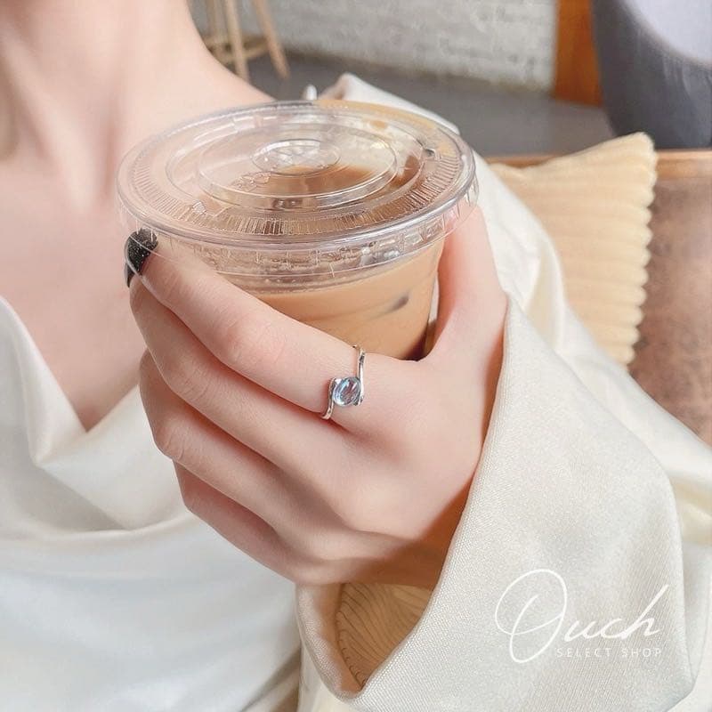 🌟月光石純銀戒指項鍊 一組搭配好看又划算～ - Gabi☕️ (@coffee__) | Dcard