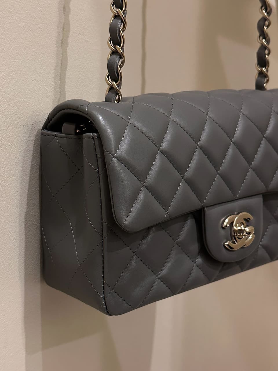 #分享 Chanel mini CF20! 🩶 - 精品板 | Dcard