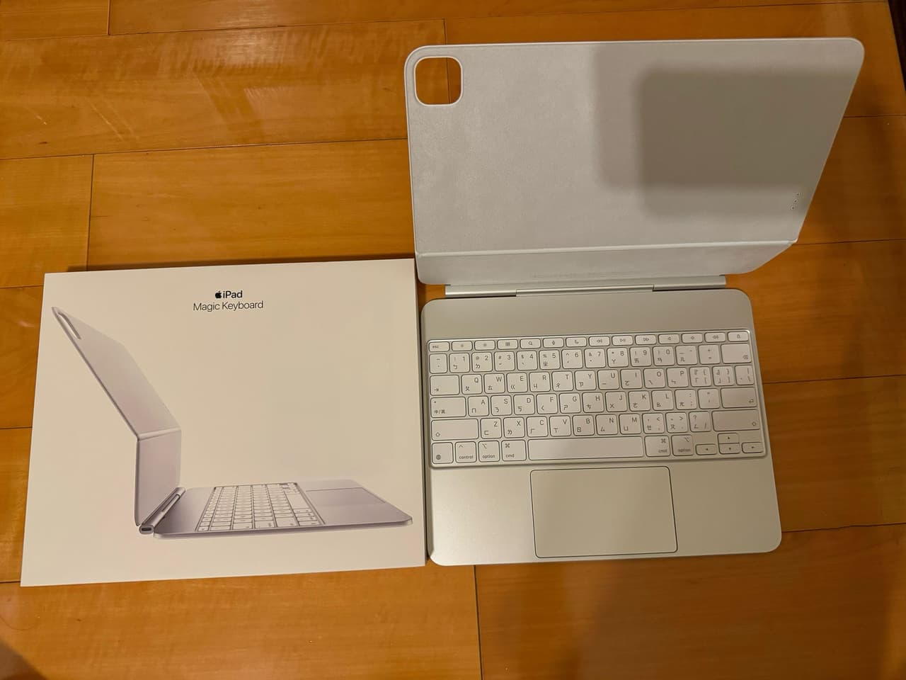 #我要賣 iPad 巧控鍵盤 Magic Keyboard 13 吋 iPad Pro (M4) - 二手交易板 | Dcard