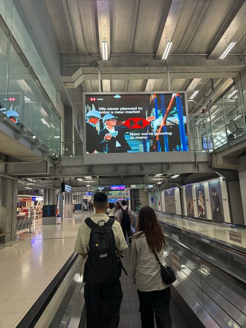 青春狂想終曲 曼谷x芭達雅 Day1 - 𖦹 ´ ᯅ ` 𖦹 (@yi.lo) | Dcard