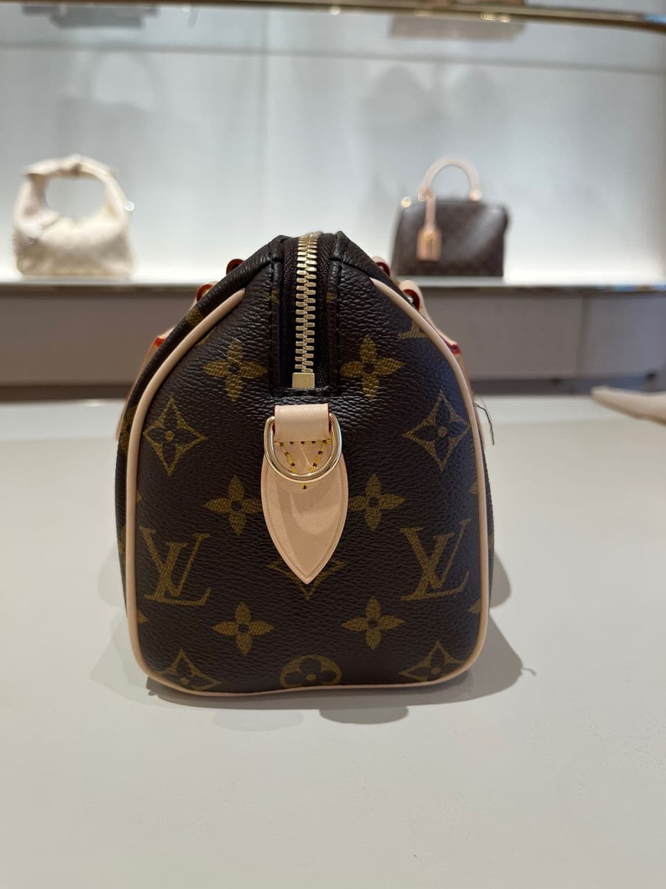 #購物經驗 一波多折的LV Speedy20購買記 - 精品板 | Dcard