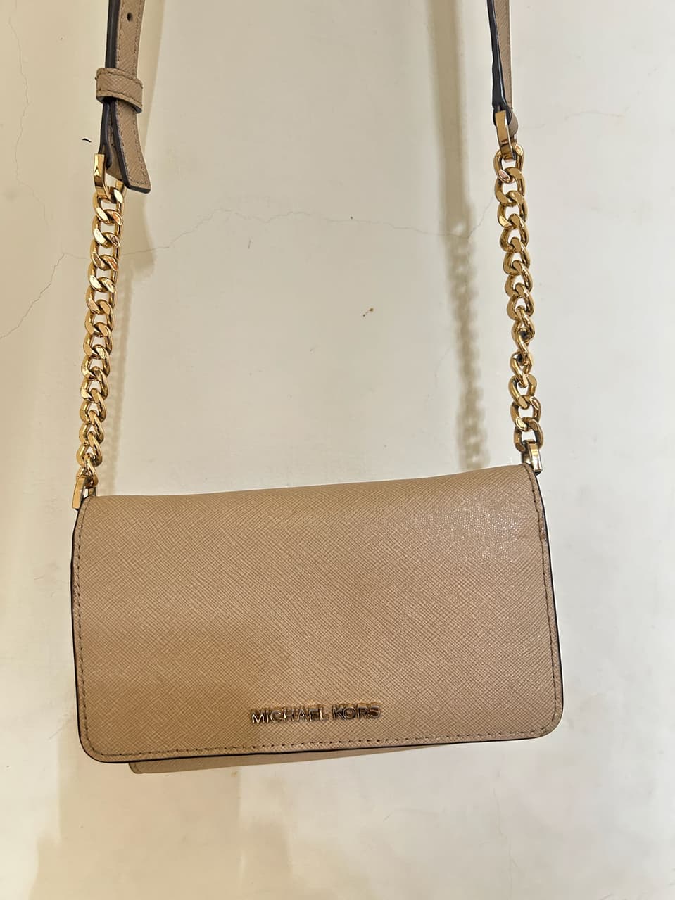 #我要賣 MK 奶茶色WOC🤎 - 二手交易板 | Dcard