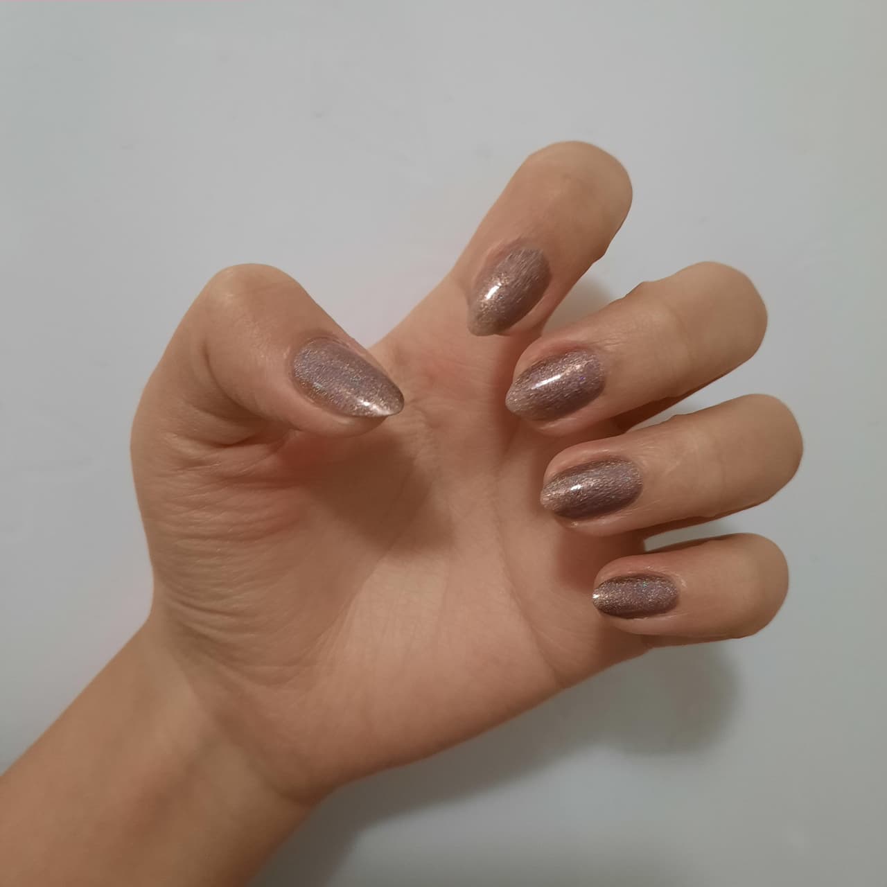 分享 來自大地的彩虹光🌈 美甲板 Dcard