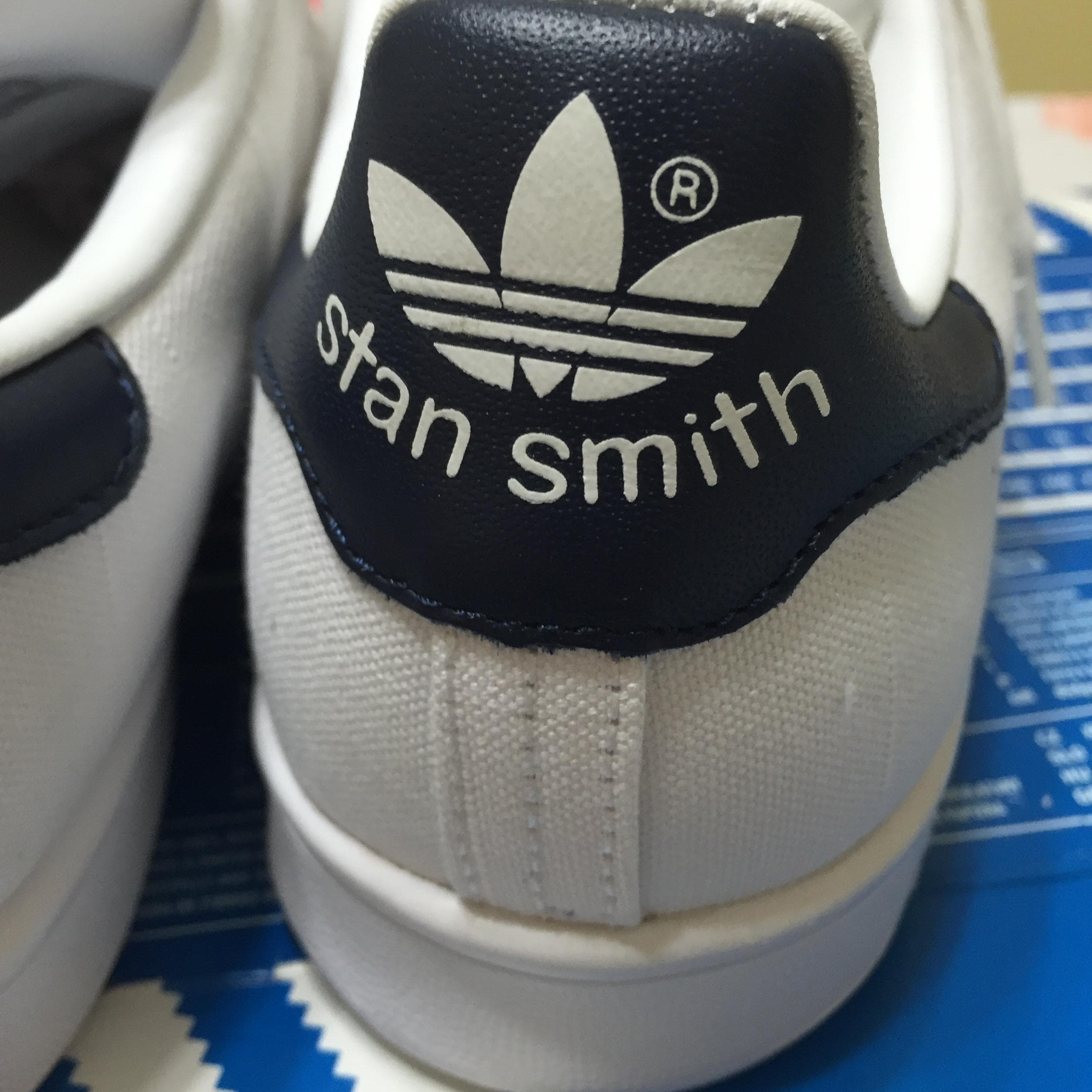 #圖 近期火紅的Stan Smith材質問題 - 閒聊板 | Dcard