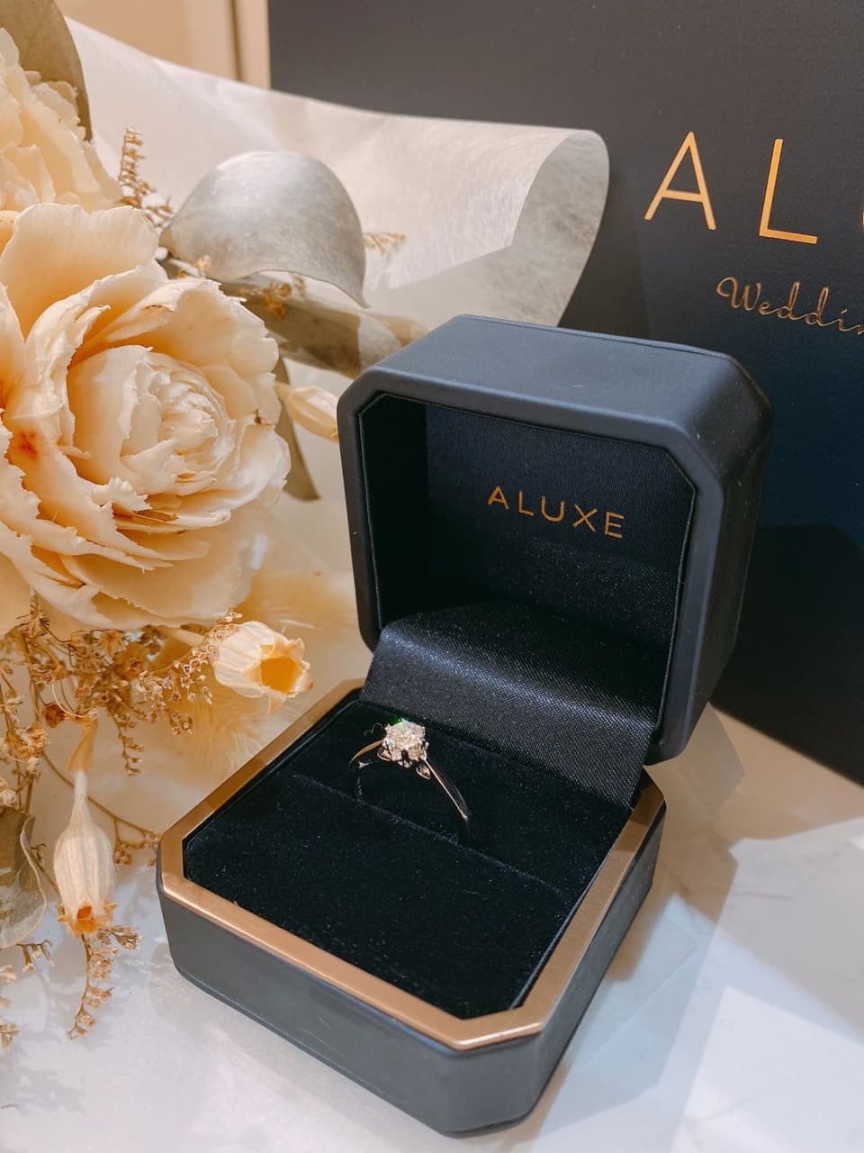 ALUXE求婚戒分享 - 結婚板 | Dcard