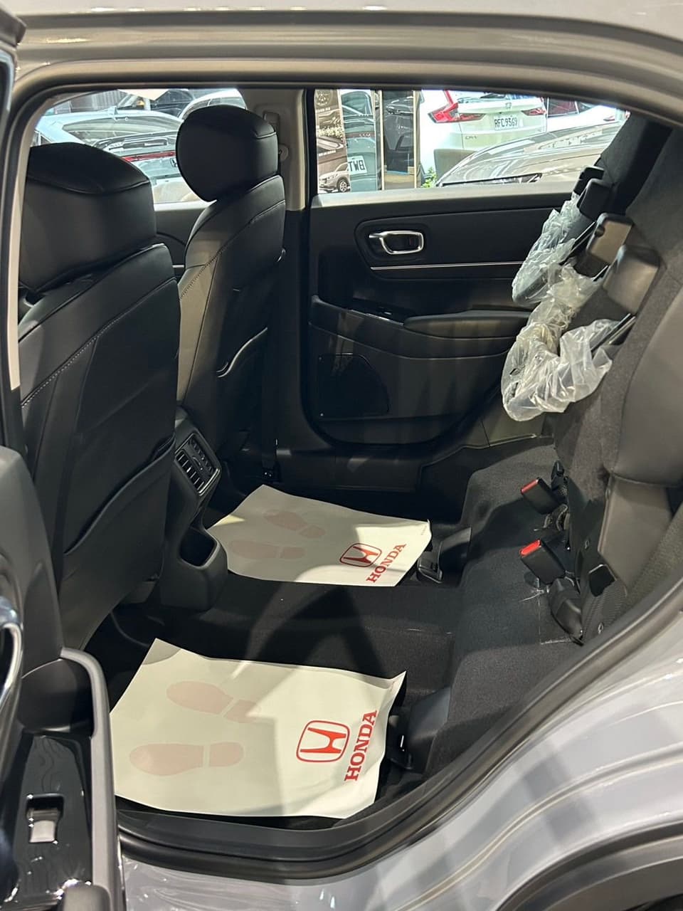 購車選擇 HRV VS CC ? - 汽車板 | Dcard