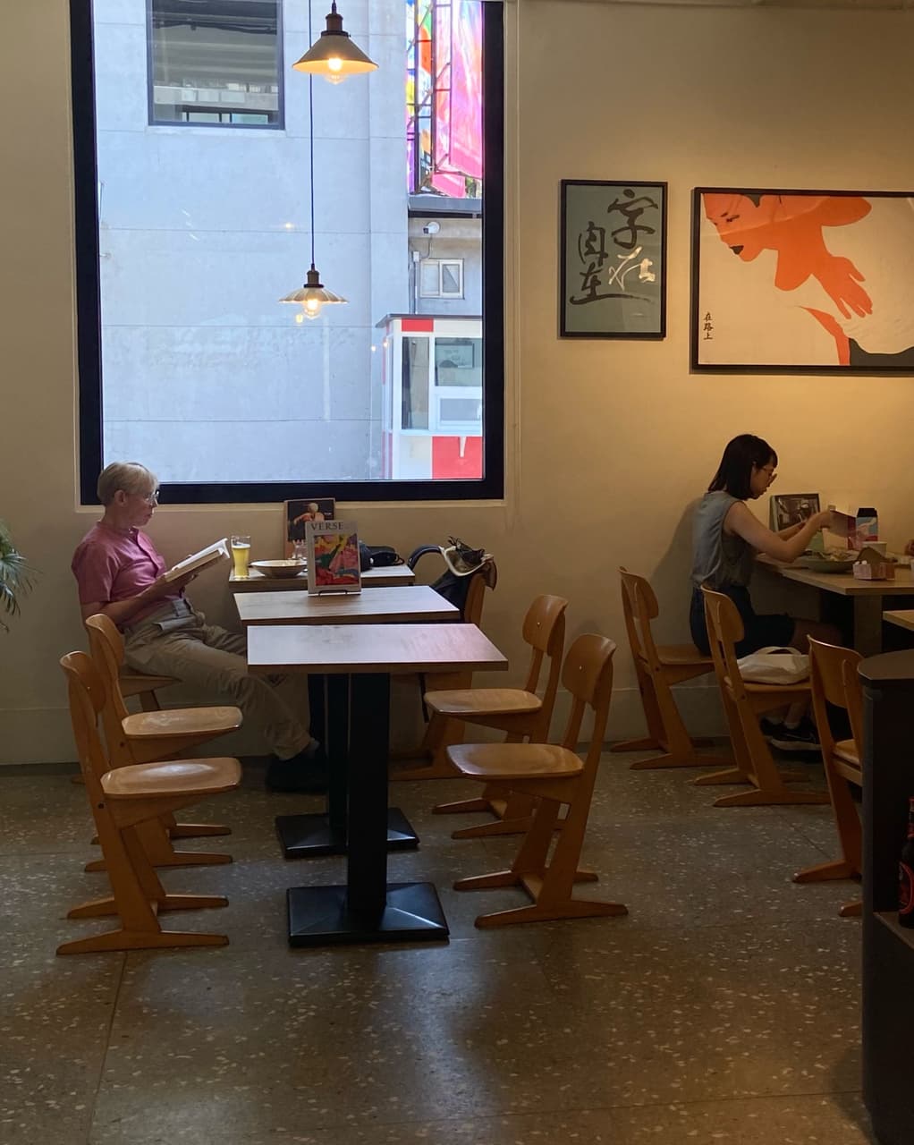 台北大安｜VERSE baR＆cafe - 芝的美食帳 (@jesuismulan) | Dcard
