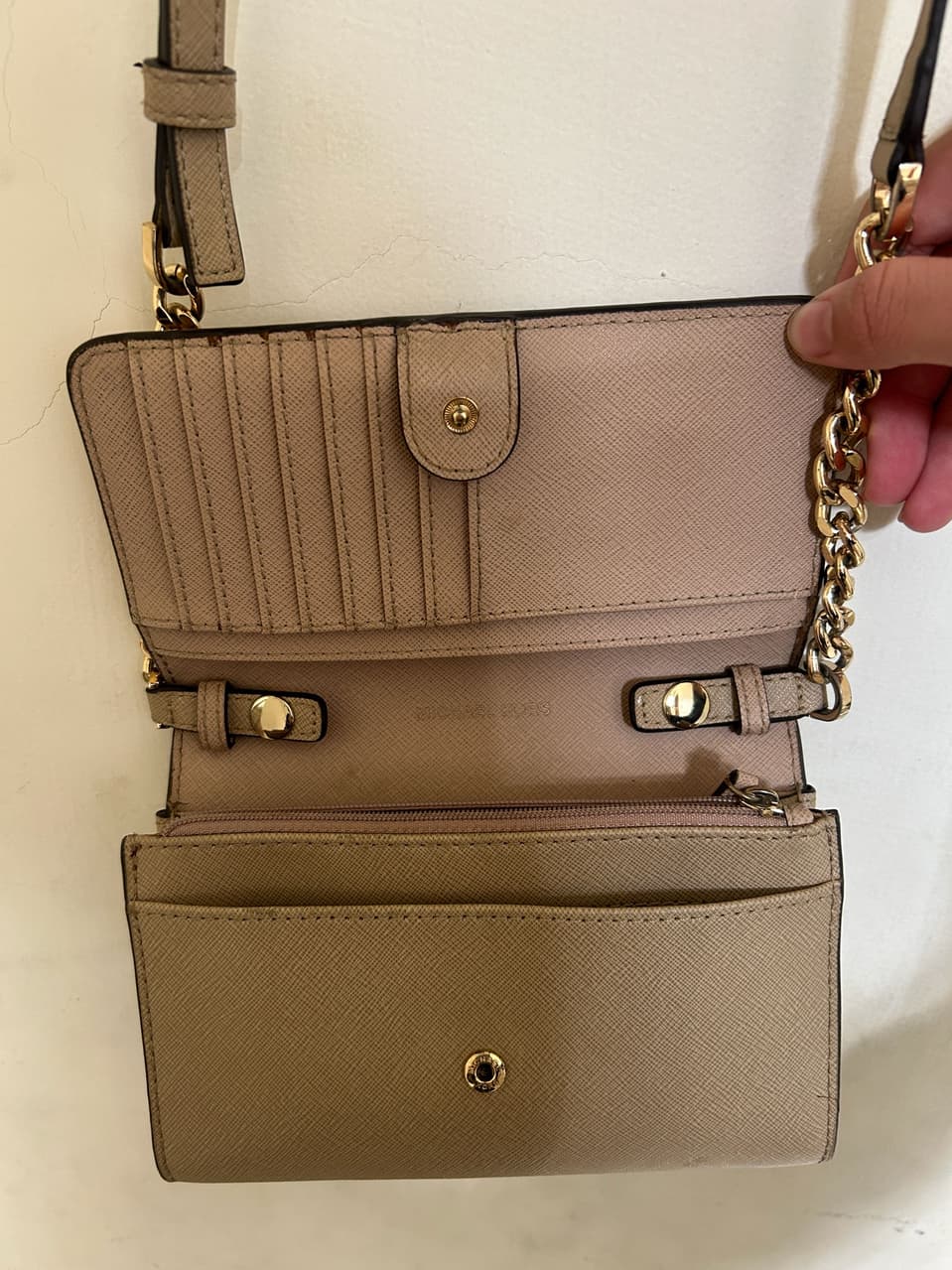 #我要賣 MK 奶茶色WOC🤎 - 二手交易板 | Dcard