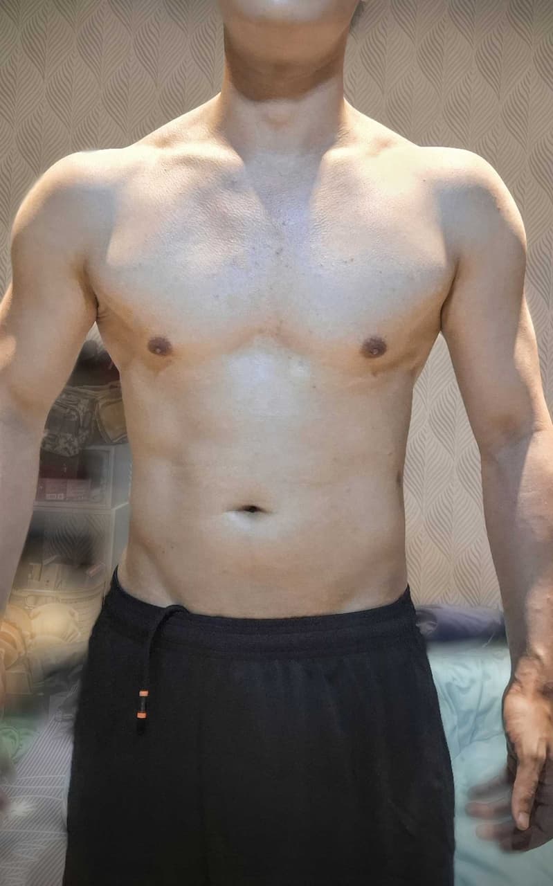 #閒聊 四個月沒練了 - 健身板 | Dcard